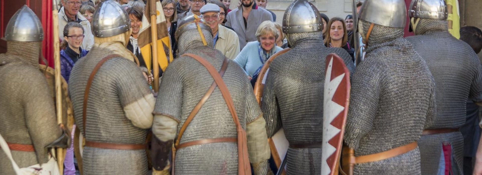 You are a group - Bayeux Museum